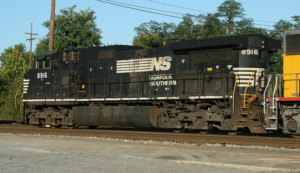NS 8916